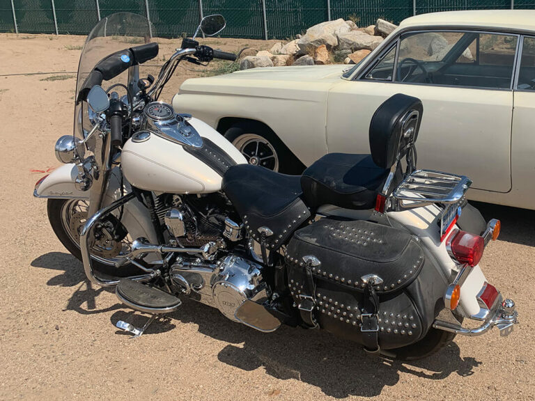 Heritage Softail Classic - MotoHorn